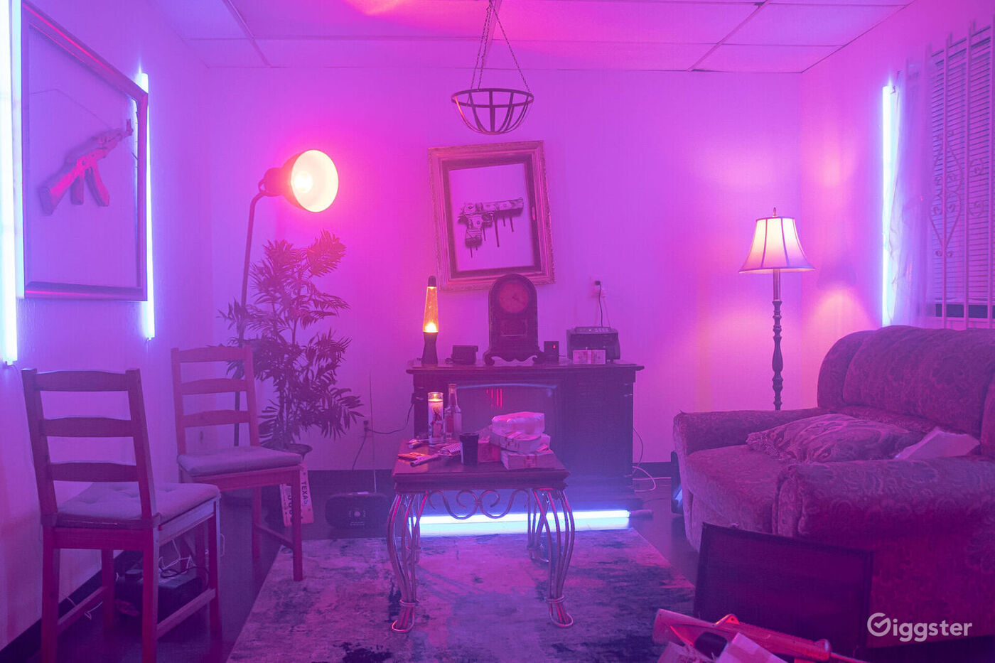 Retro Trap House | Rent this location on Giggster
