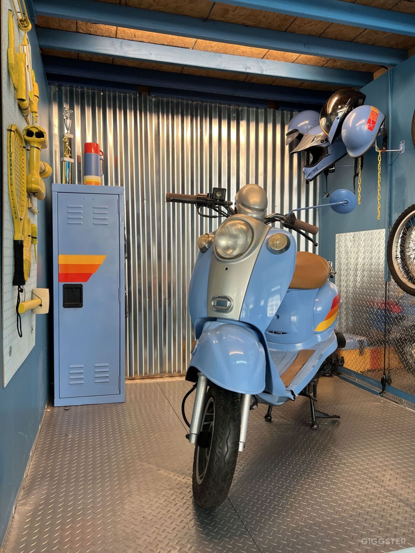 Life Sized Doll House • E-Commerce • Boxie Studio! | Rent this location ...