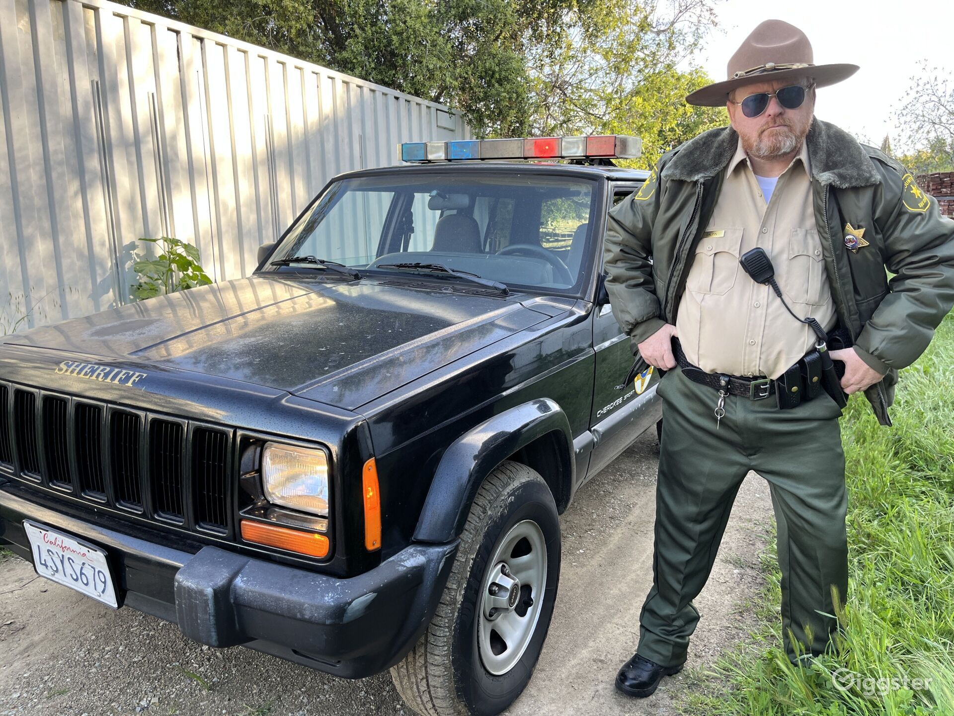 POLICE SHERIFF VINTAGE TRUCK: Jeep Cherokee Sport | Rent this location ...