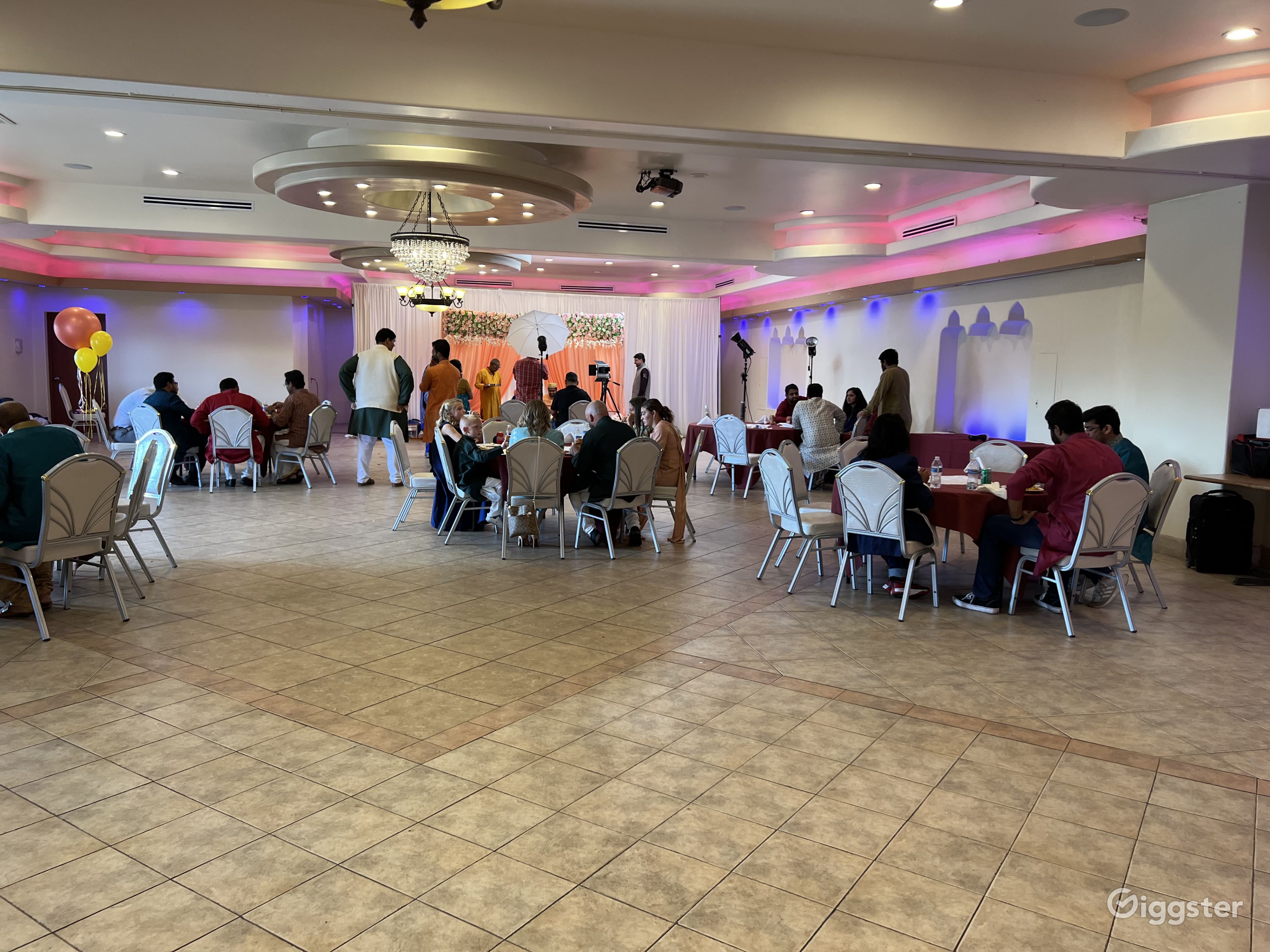 Spacious Multi-Use Event Venue | Rent this location on Giggster