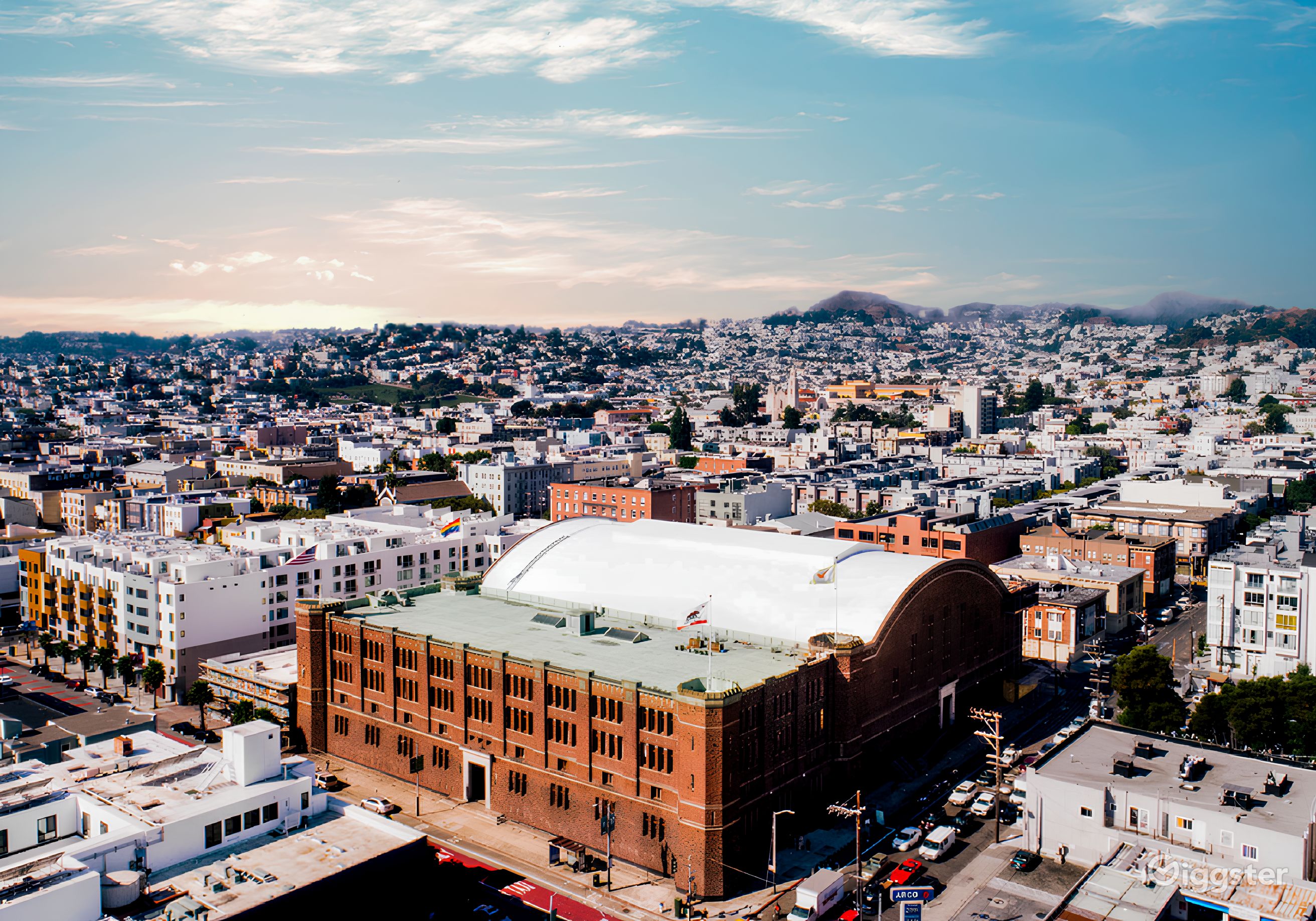 San Francisco Armory | Rent this location on Giggster