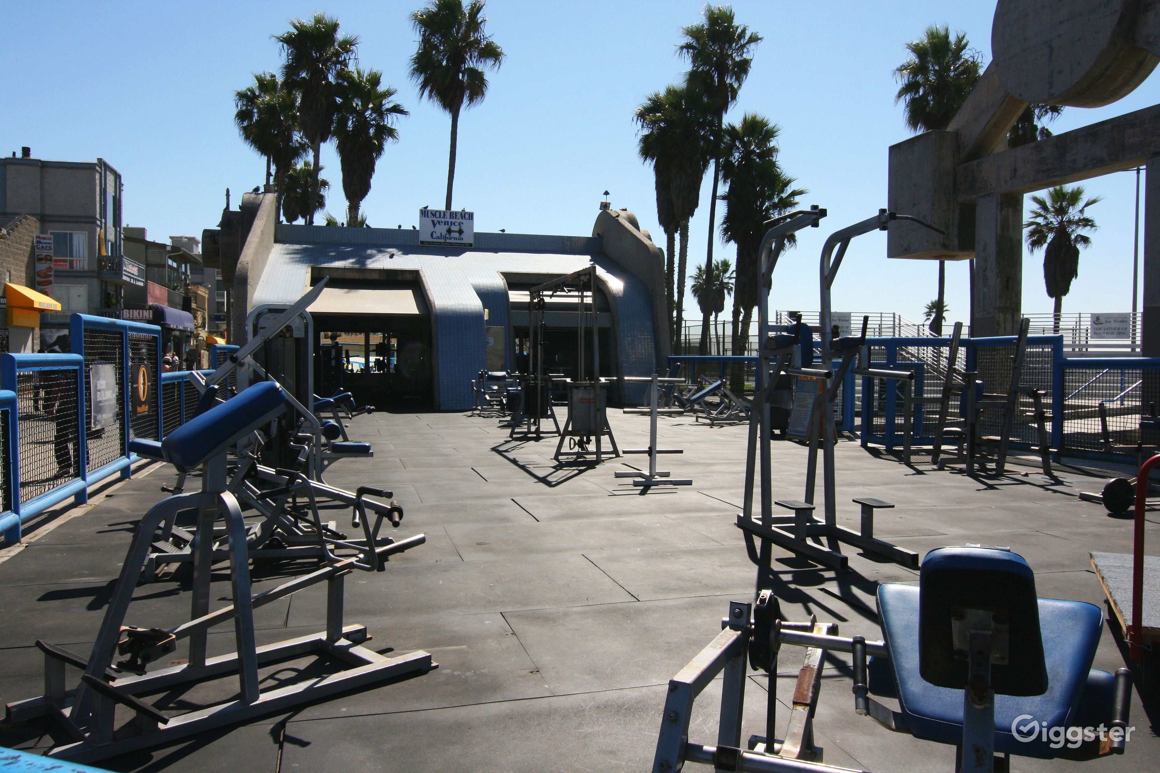 Venice Beach Recreation Center | Rent this location on Giggster