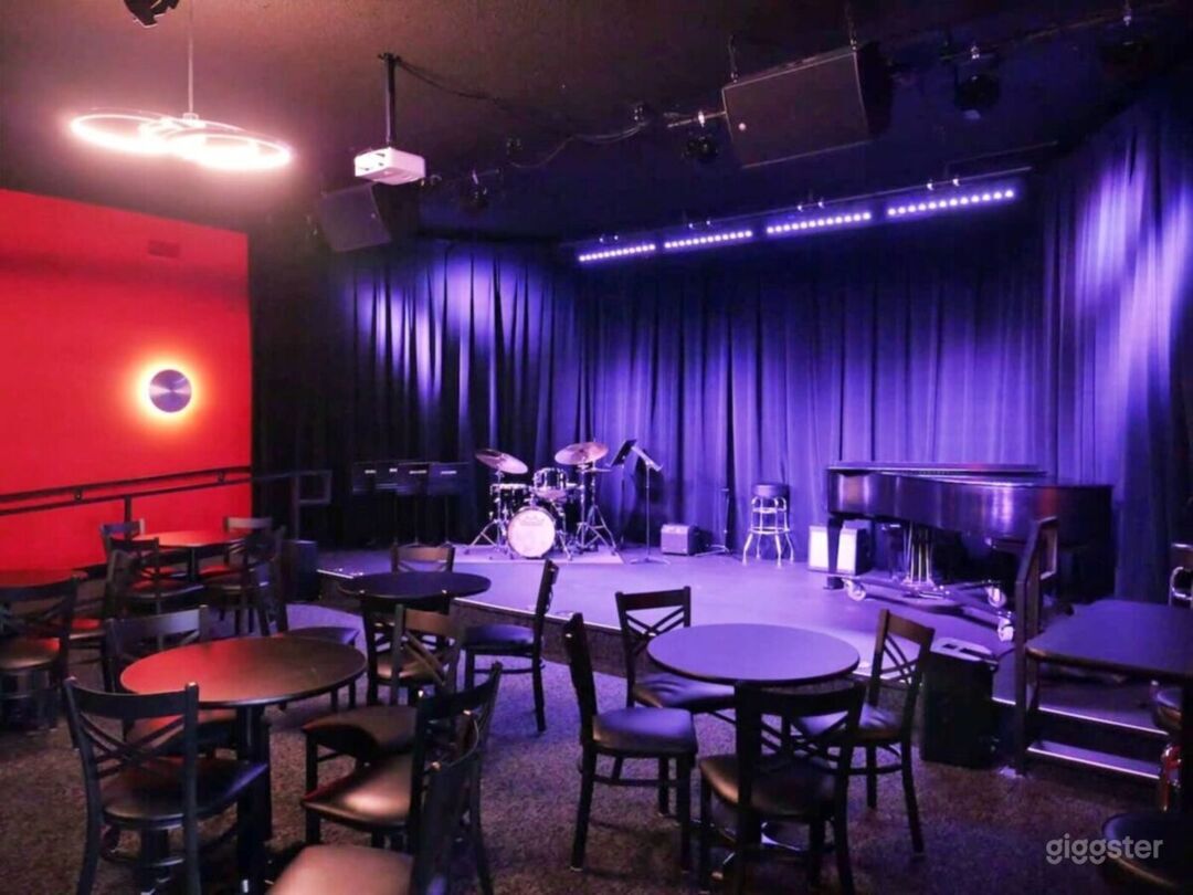 Upscale Jazz Venue & Stage | Rent this location on Giggster