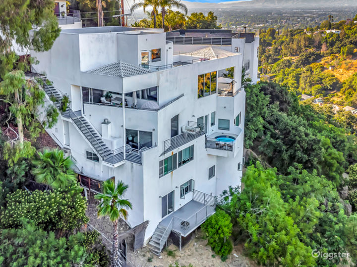 4-Story Hollywood Hills Mansion w/ Great Views | Rent this location on ...