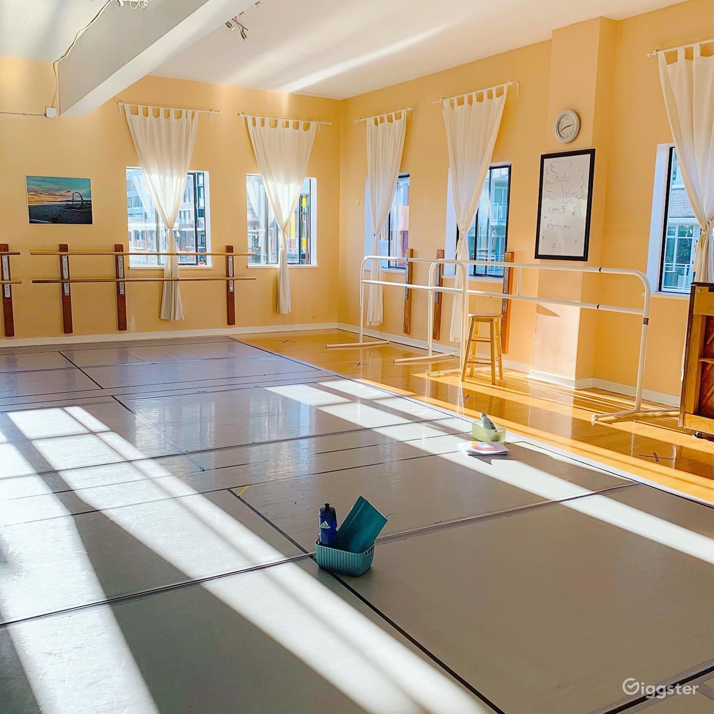 Peach Studio - Warm & Welcoming Dance Studio 1 | Rent this location on ...