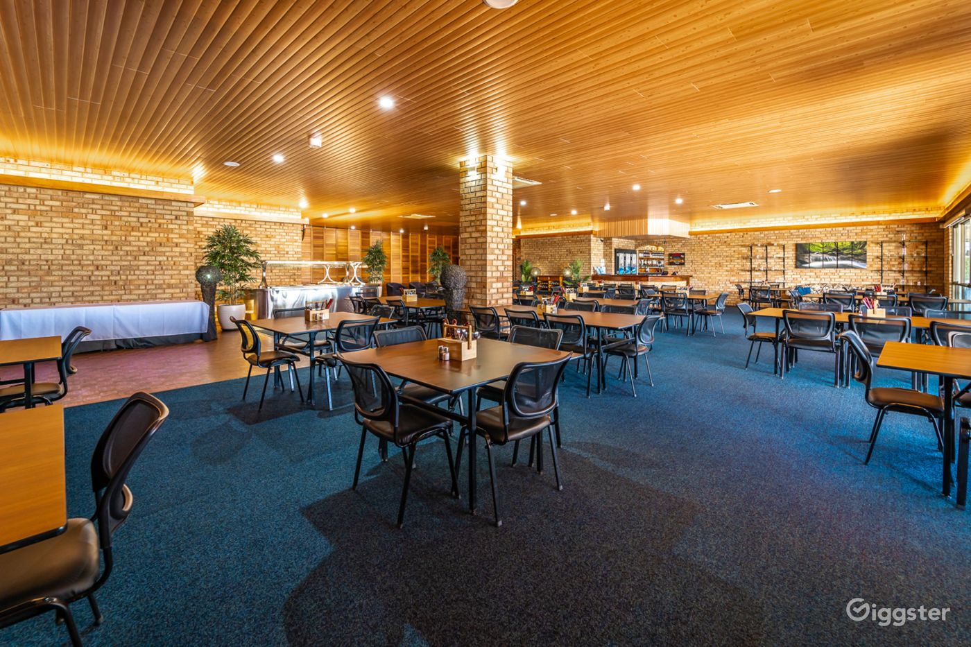 Restaurant Event Space | Rent this location on Giggster