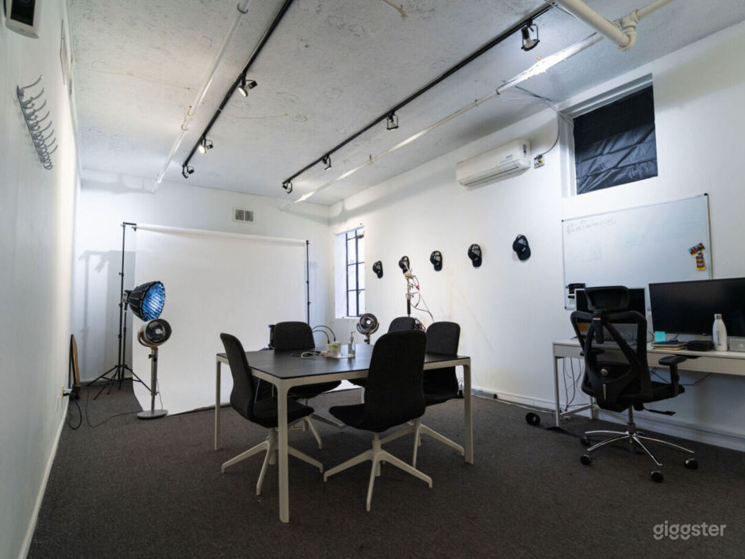 Creative Studio / Office / Meeting Space | Rent this location on Giggster