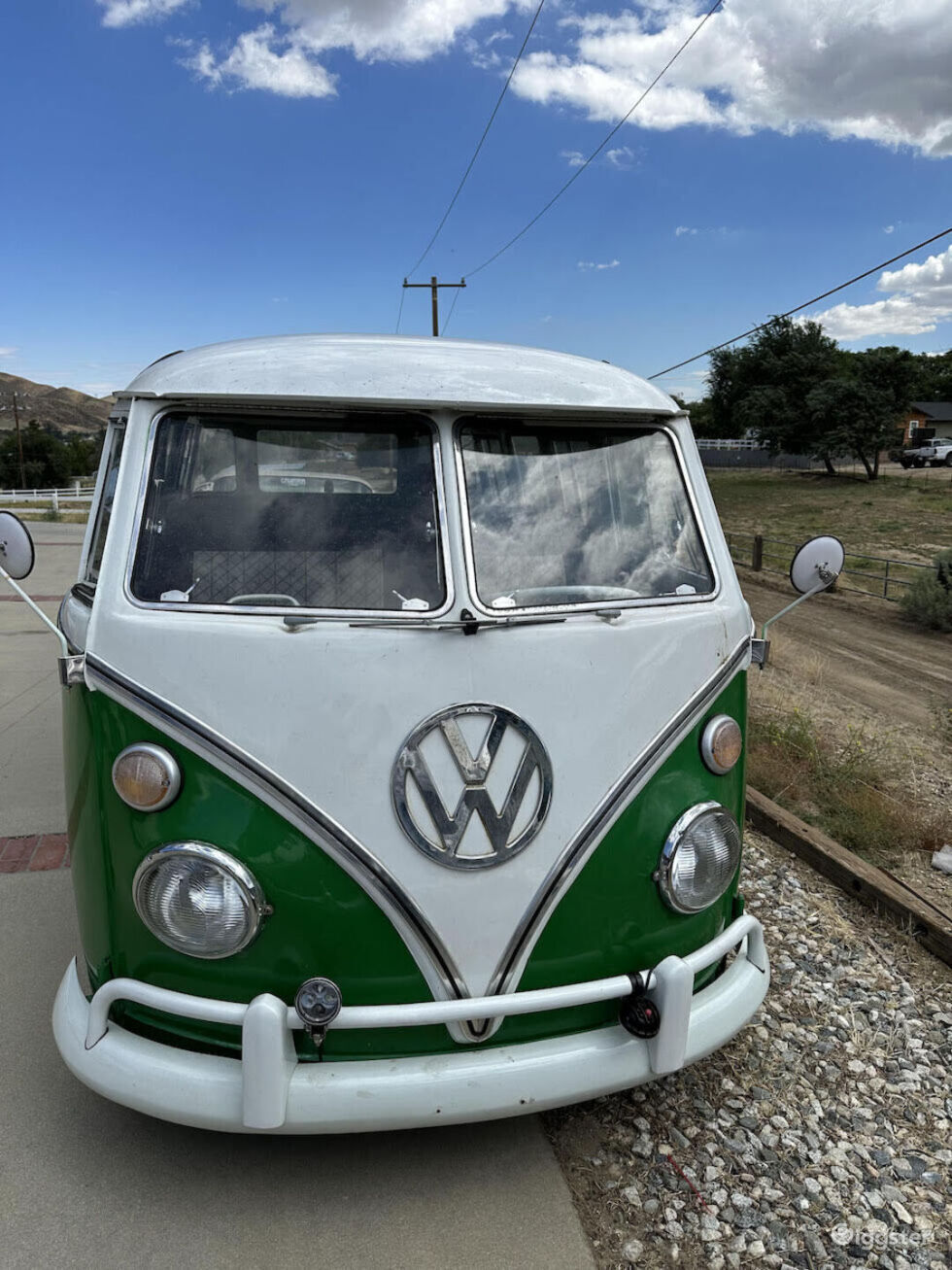 #76,071 Classic 1967 VW Bus | Rent this location on Giggster