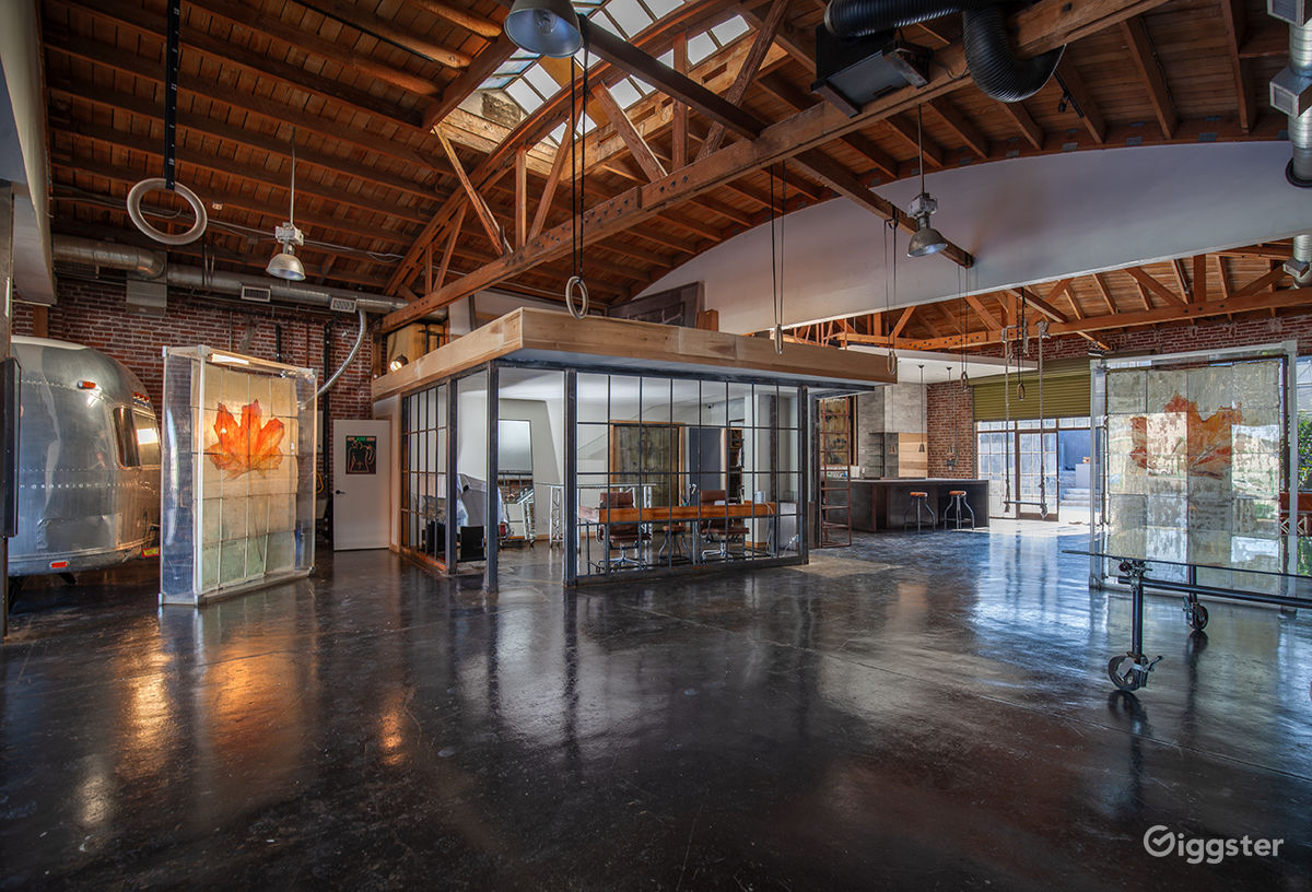 Industrial Studio Space with Backyard | Rent this location on Giggster