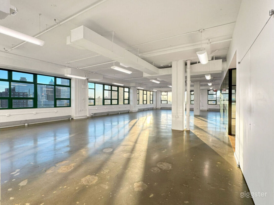 Sleek, Modern DUMBO Event Space | Rent this location on Giggster