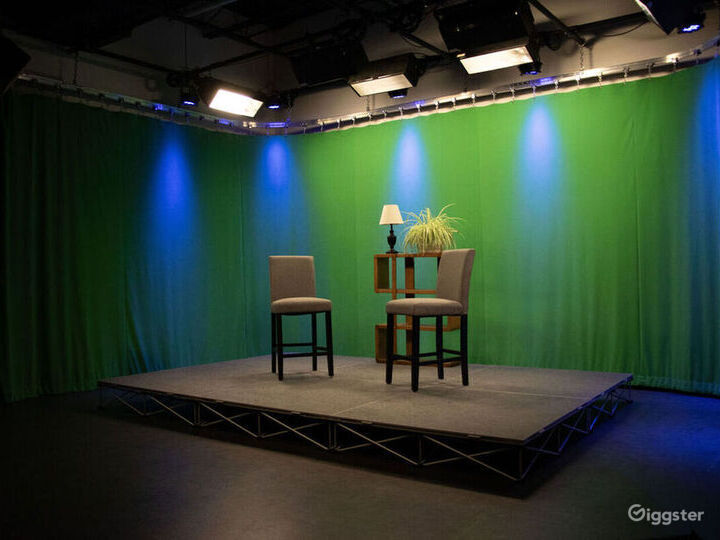 TV studio & kitchen | Rent this location on Giggster