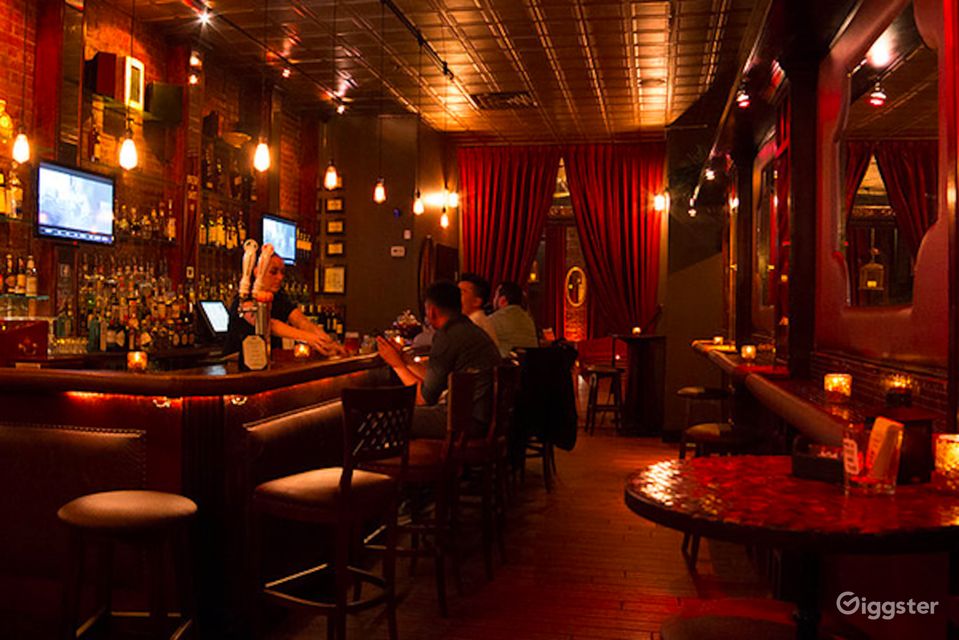 Luxurious Williamsburg Bar, Lounge, & Event Space | Rent this location ...