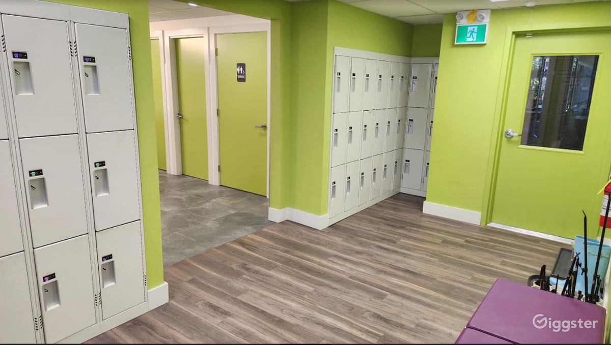 Hallway and Locker Room Area | Rent this location on Giggster