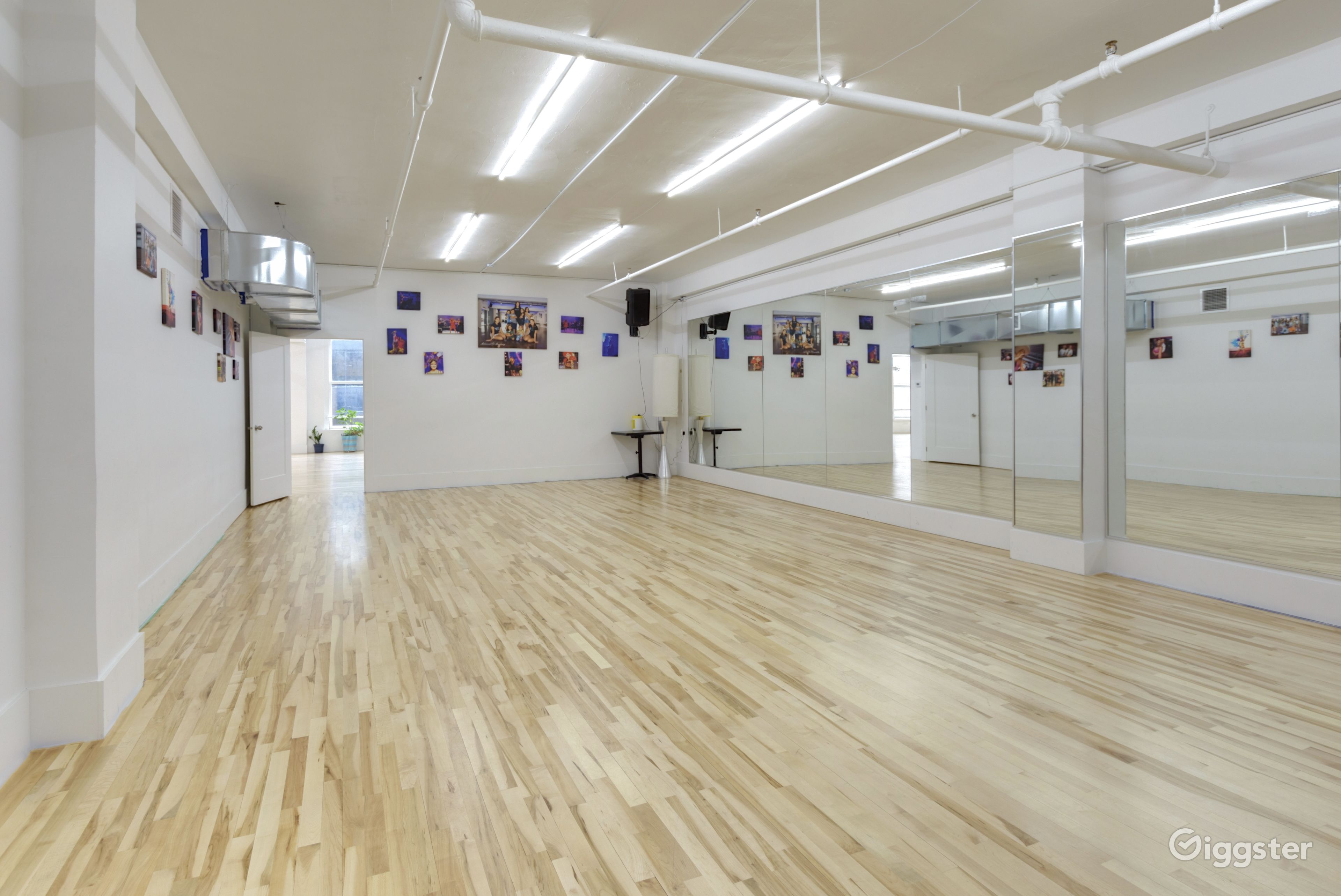 Incredible party lounge/studio: MTL Palladium | Rent this location on ...