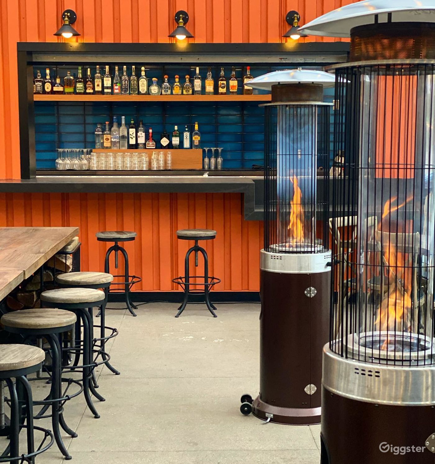 Cozy State-of-the-art Outdoor Patio Bar (heated) | Rent this location ...