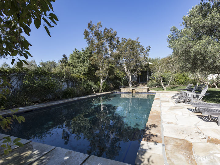 Private Beach & Bluff Resort | Rent this location on Giggster