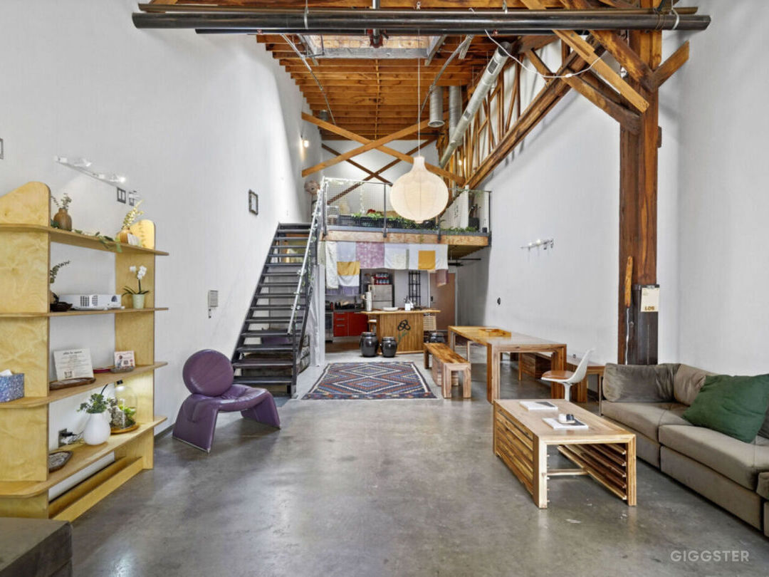 Urban Creative Loft Workspace | Rent this location on Giggster