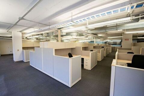 Suite 2000: OFFICE CUBICLES / ATRIUM 55k sf (LAX) | Rent this location ...