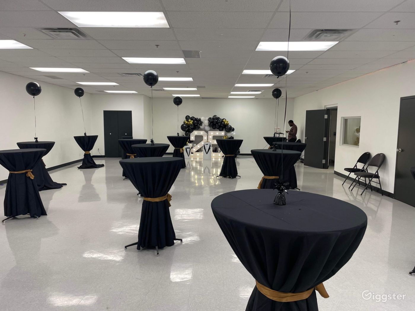 Modern Creative Event Space | Rent this location on Giggster
