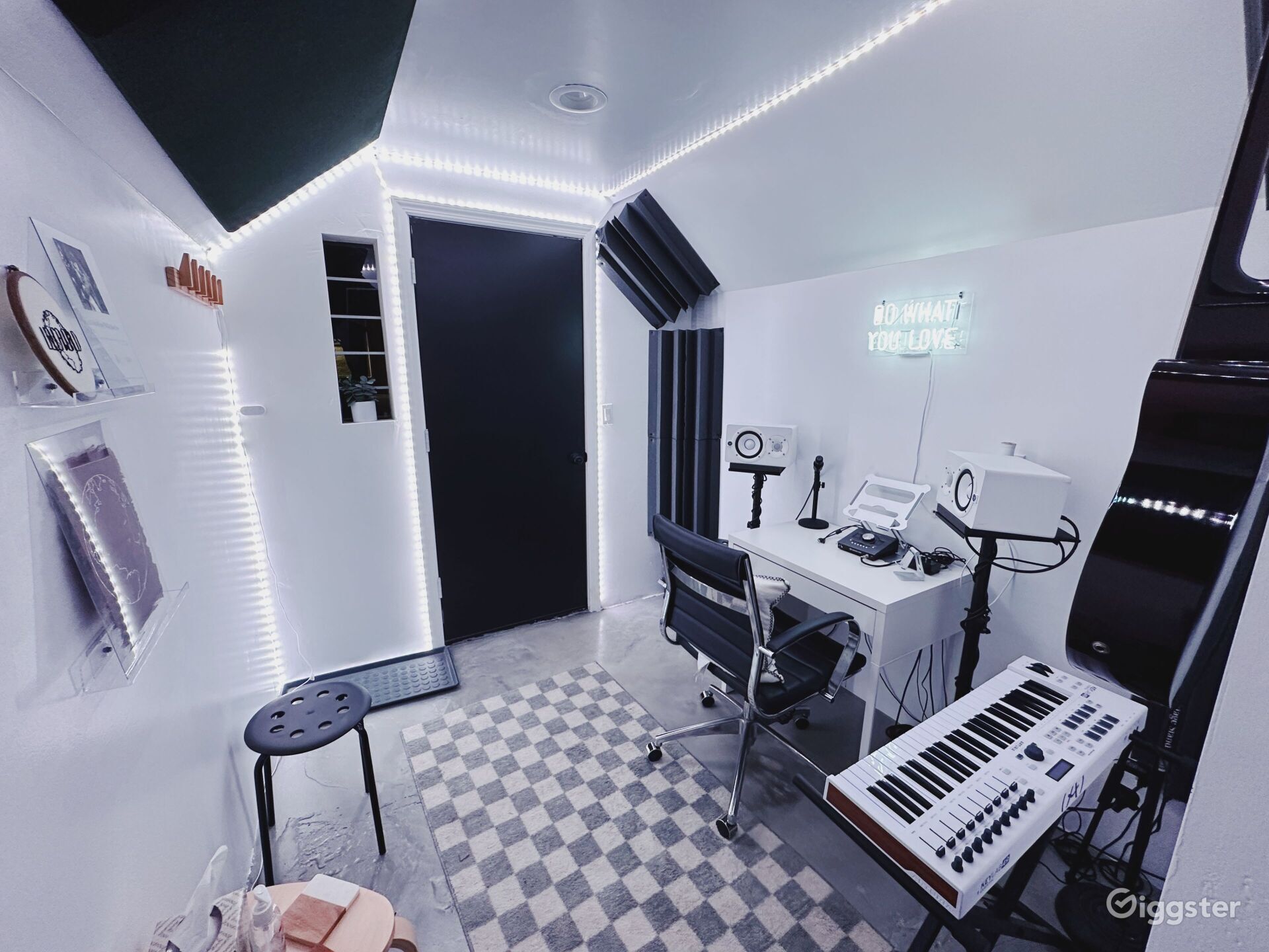 Music Recording Studio | Rent this location on Giggster