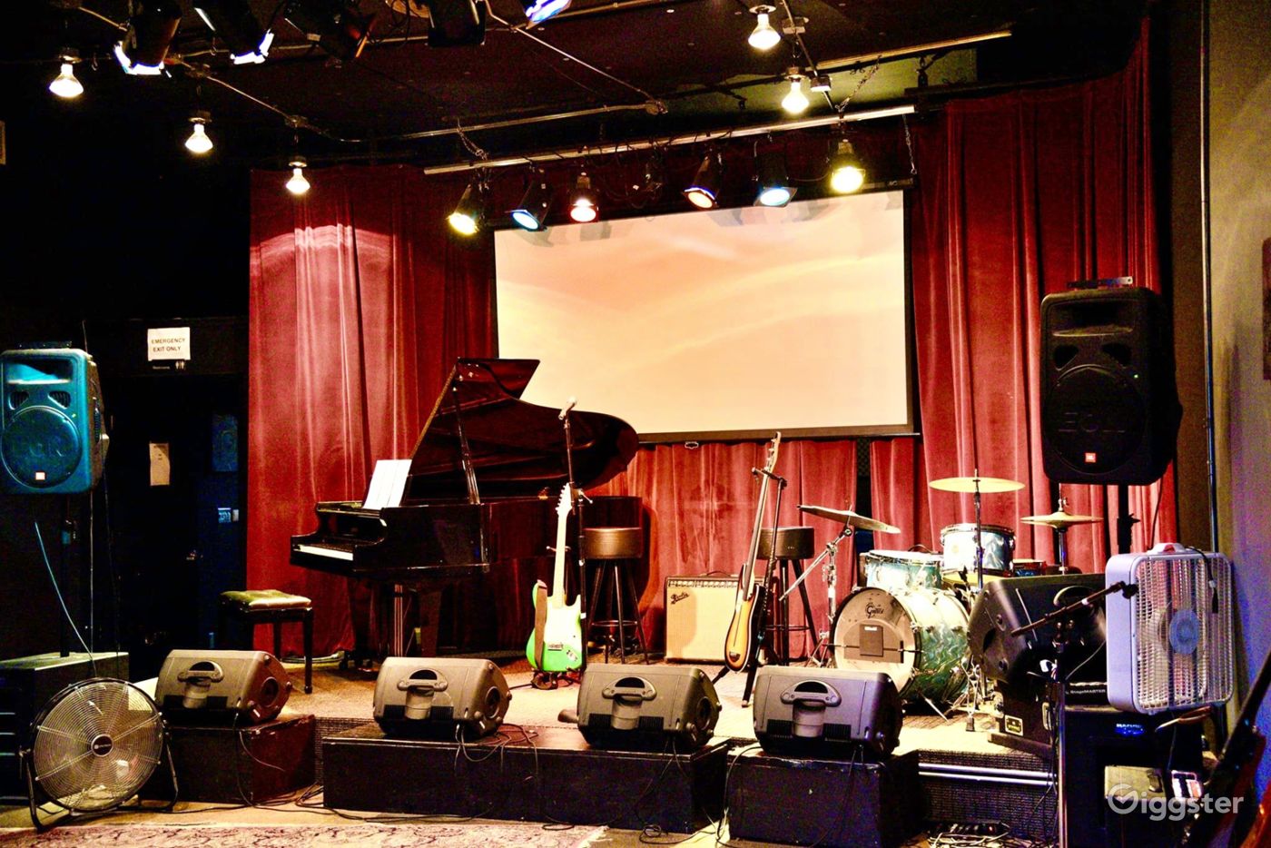 Intimate Music & Performance Venue - South Seattle | Rent this location ...