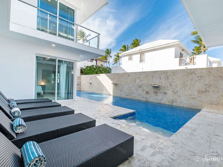 Villa Pandora - Swimming Pool Rental | Rent this location on Giggster