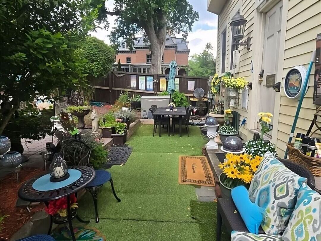 Multi-Level Backyard Retreat | Rent this location on Giggster