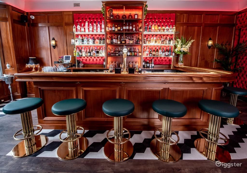 1920s Style Speakeasy Cocktail Bar | Rent this location on Giggster