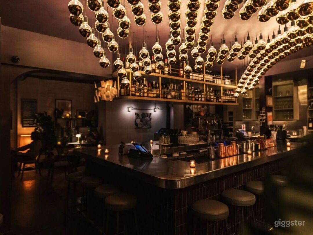 Modern Italian French Restaurant & Cafe | Rent this location on Giggster