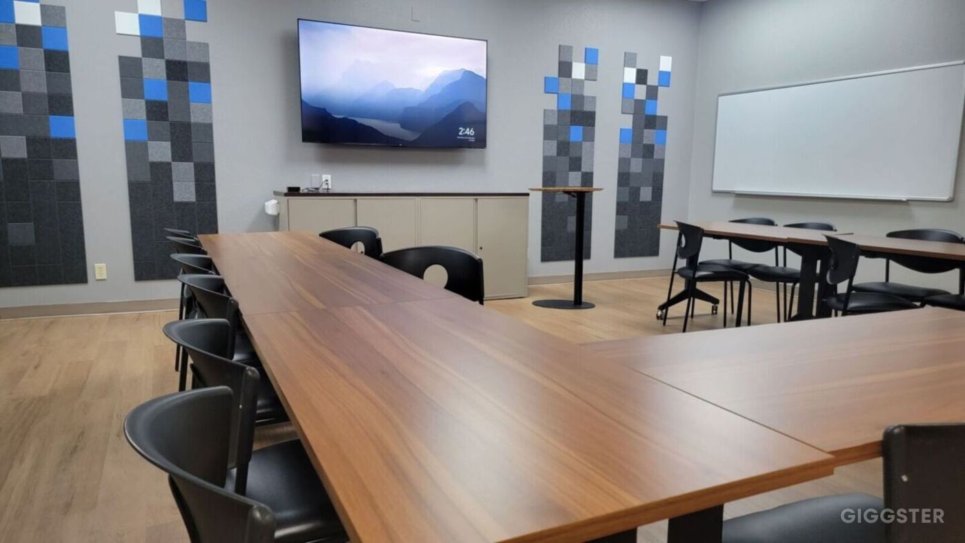 Orchestra Conference Room | Rent this location on Giggster