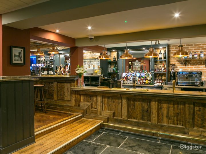 Traditional English Pub in Wokingham | Rent this location on Giggster