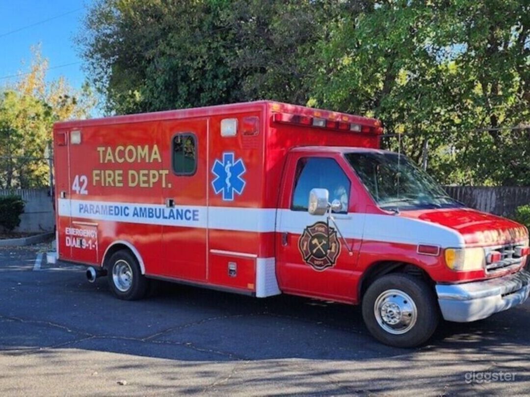 #76,191 Ambulance Emergency | Rent this location on Giggster