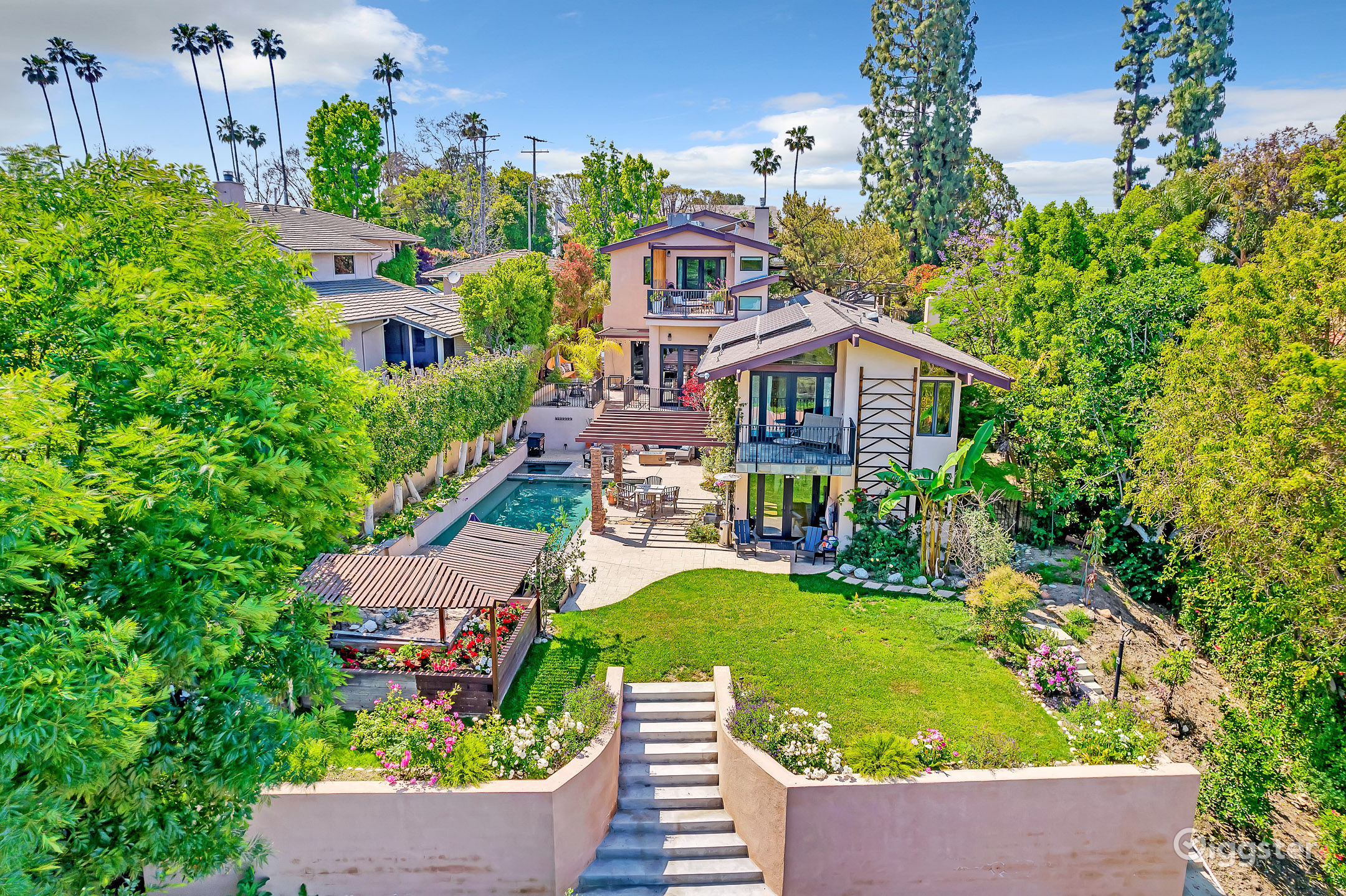 California Modern Villa w Tennis Crt, Pool, Views | Rent this location ...