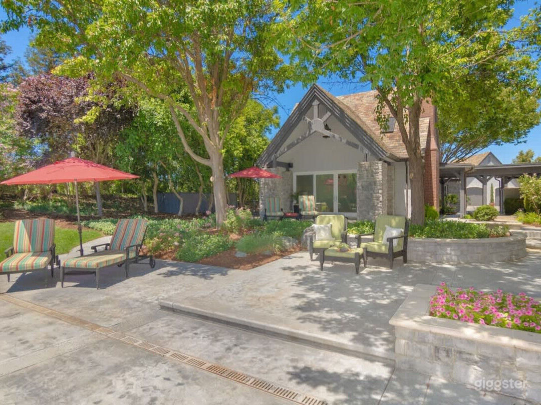 Lake Cottage House with Pool at UC Davis | Rent this location on Giggster