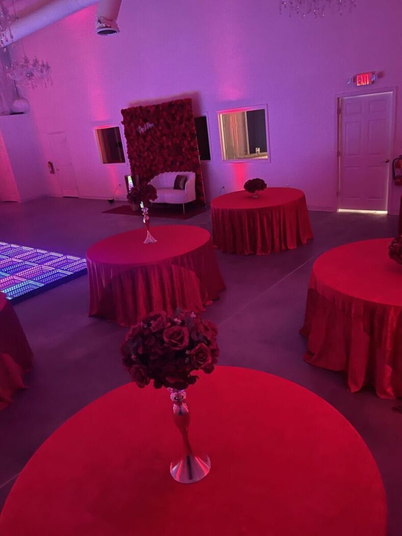 High Ceiling Lux Event Space in Marietta | Rent this location on Giggster