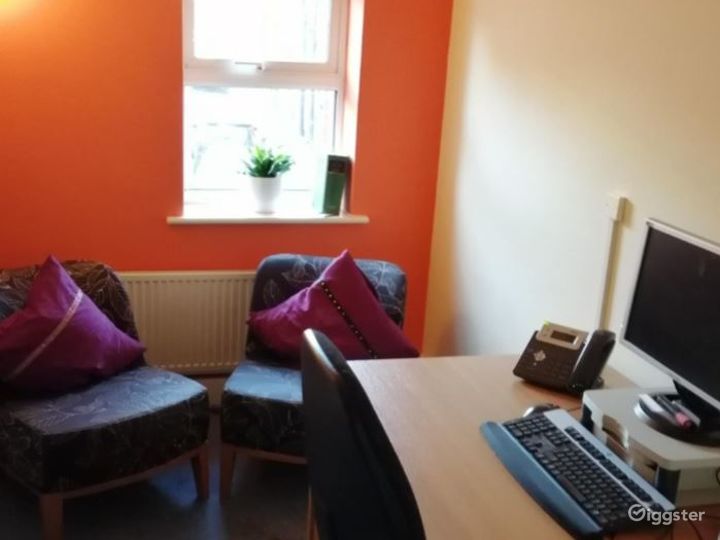 Small Interview Room | Rent this location on Giggster