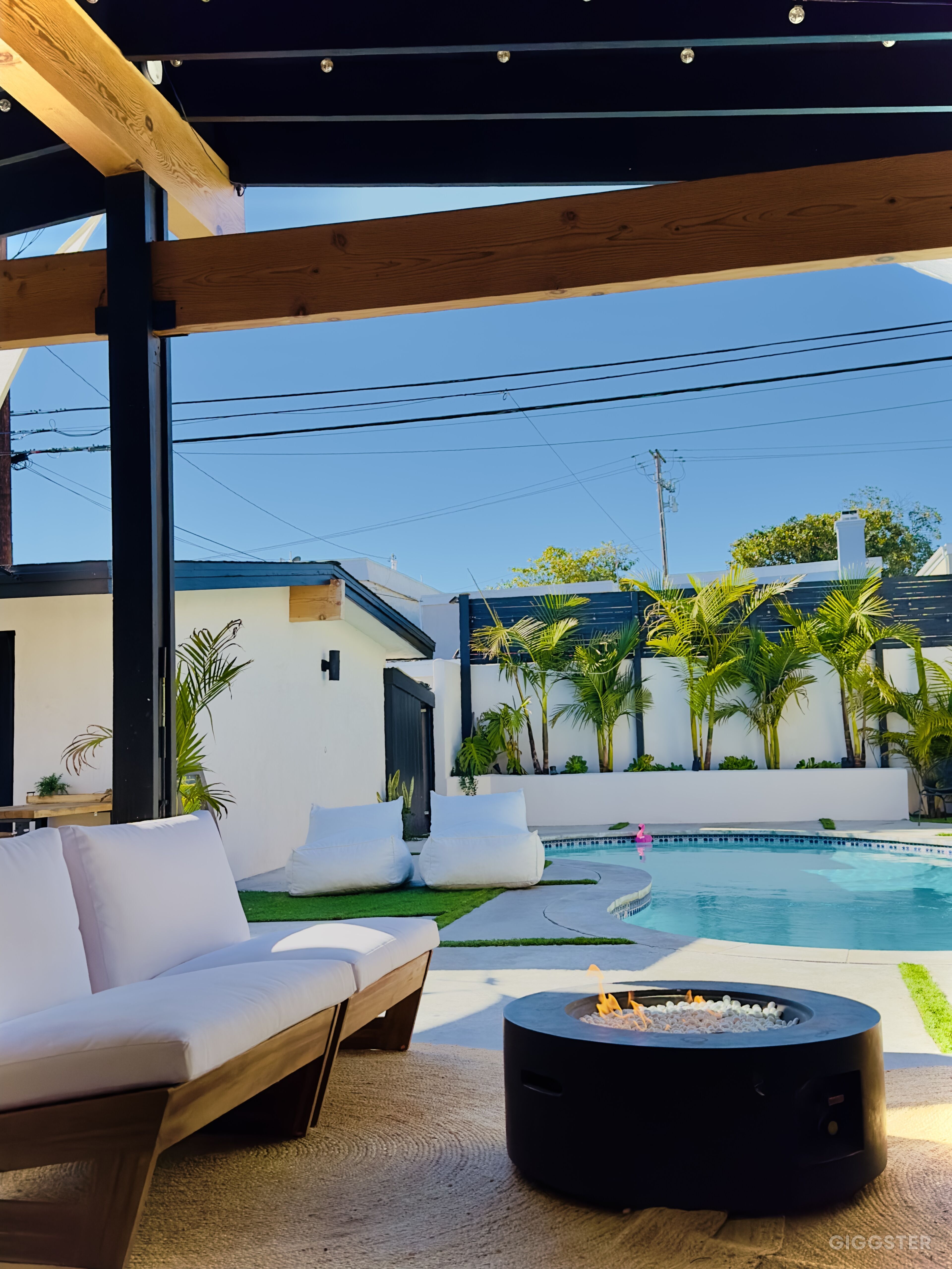 Tulum Vibes Mid-Century Modern Pool/ BBQ/ Jacuzzi | Rent this location ...