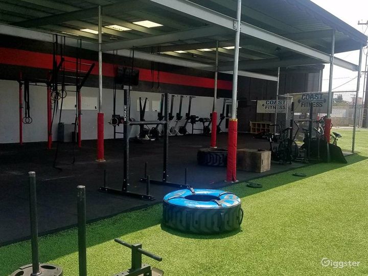 The Multi-Purpose Room for HITT, Functional Training, and Posing | Rent ...