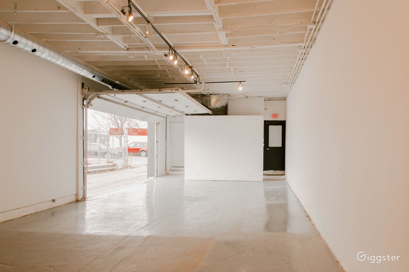 Versatile Studio And Event Space | Rent this location on Giggster