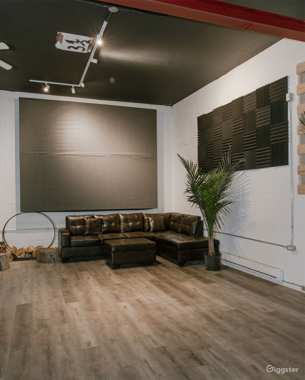 Versatile Studio And Event Space | Rent this location on Giggster