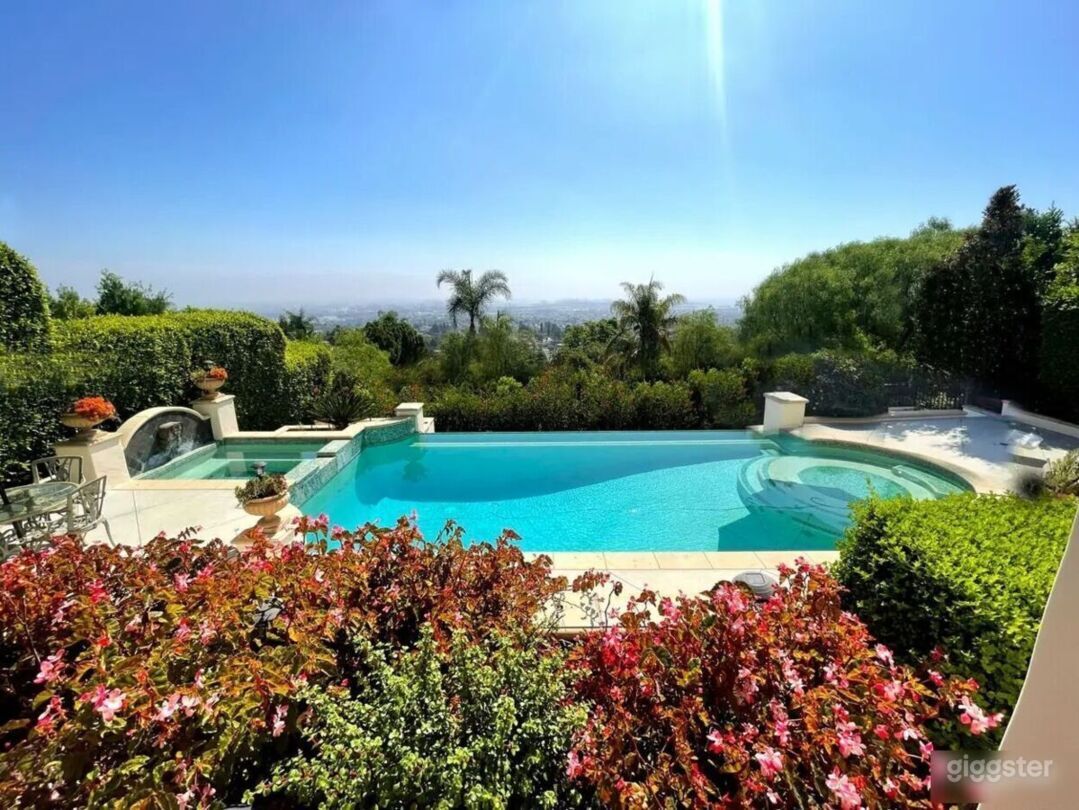 Venetian Lux Mansion - Skyline View Infinity Pool | Rent this location ...