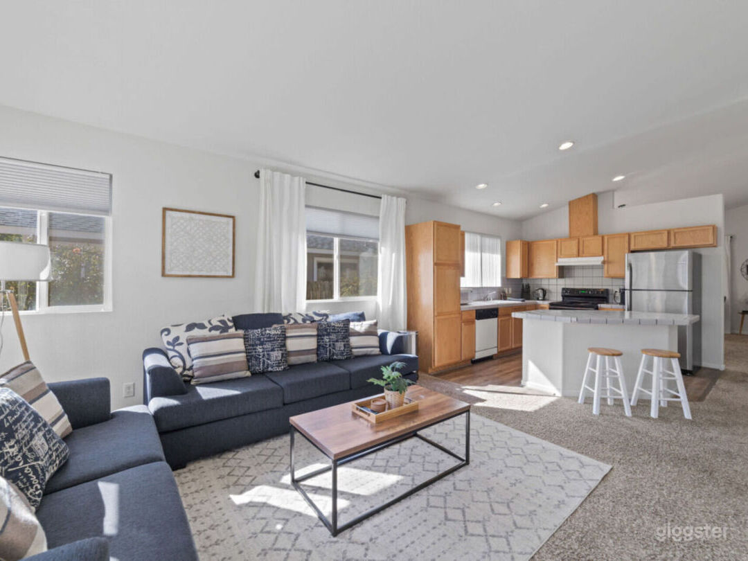 DT Reno - Cozy Home w/Private Patio + BBQ Grill | Rent this location on ...