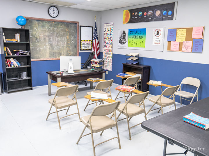 Studio Space with Classroom Film Set | Rent this location on Giggster