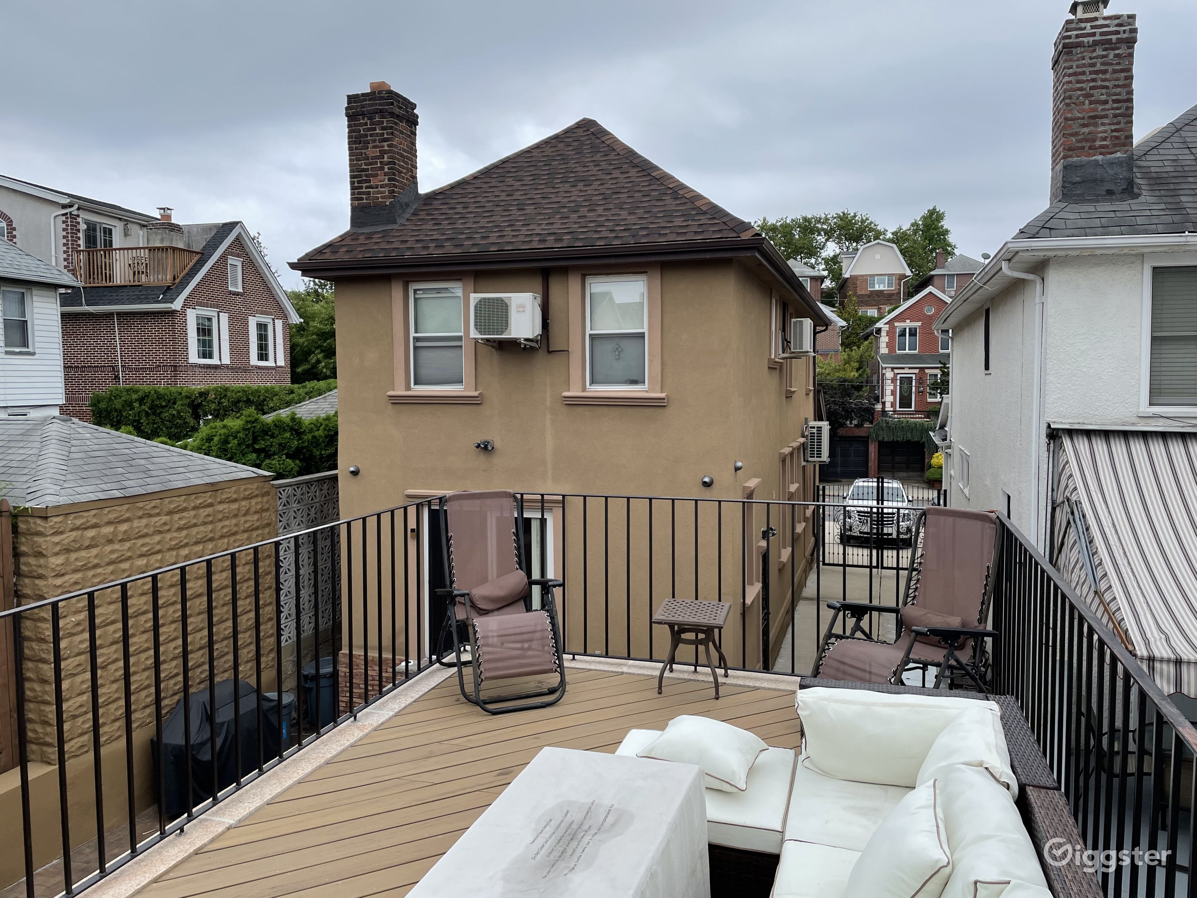 3 BEDROOM QUANT HOME NEAR THE RIVER | Rent this location on Giggster