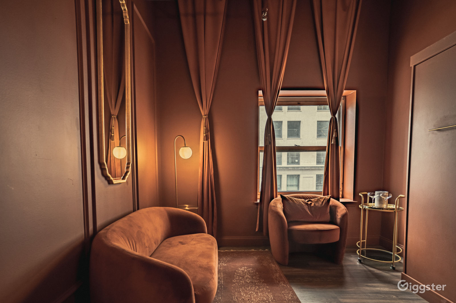 The BEST 10 Influencer spaces to rent near me | Giggster