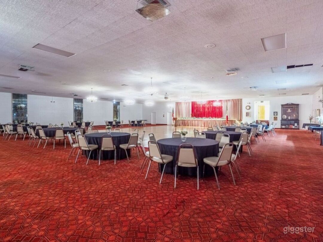 60'S EVENT HALL #312 | Rent this location on Giggster