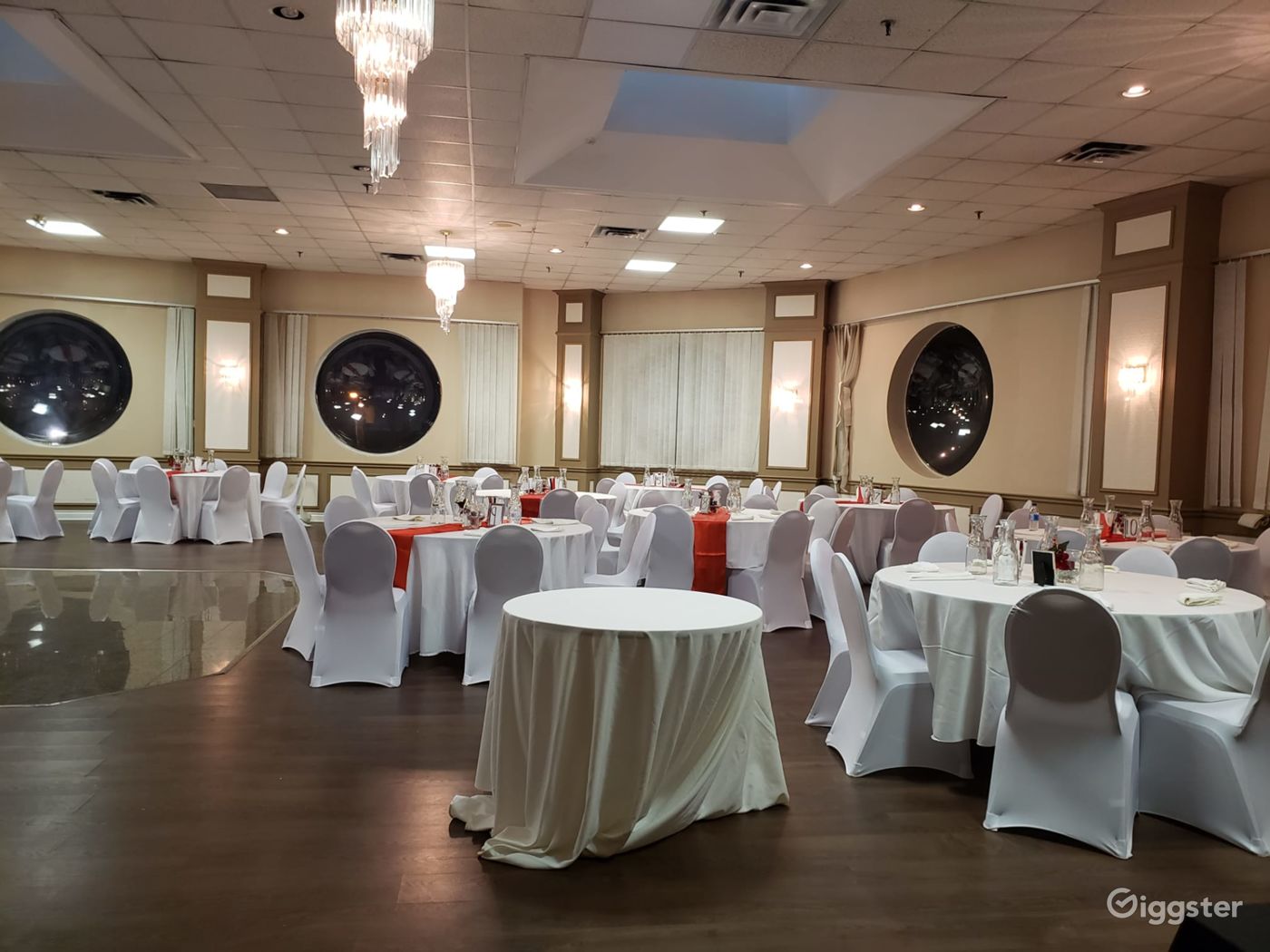Beautiful Event Space | Rent this location on Giggster