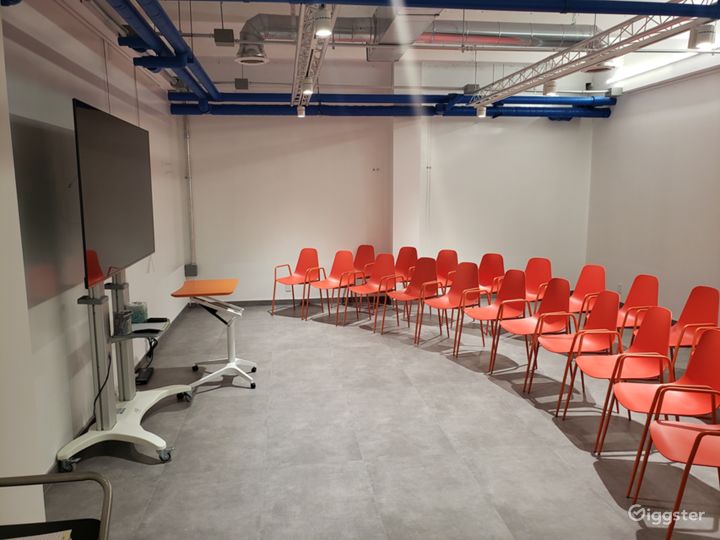 Energetic & Vibrant Space in Wynwood | Rent this location on Giggster