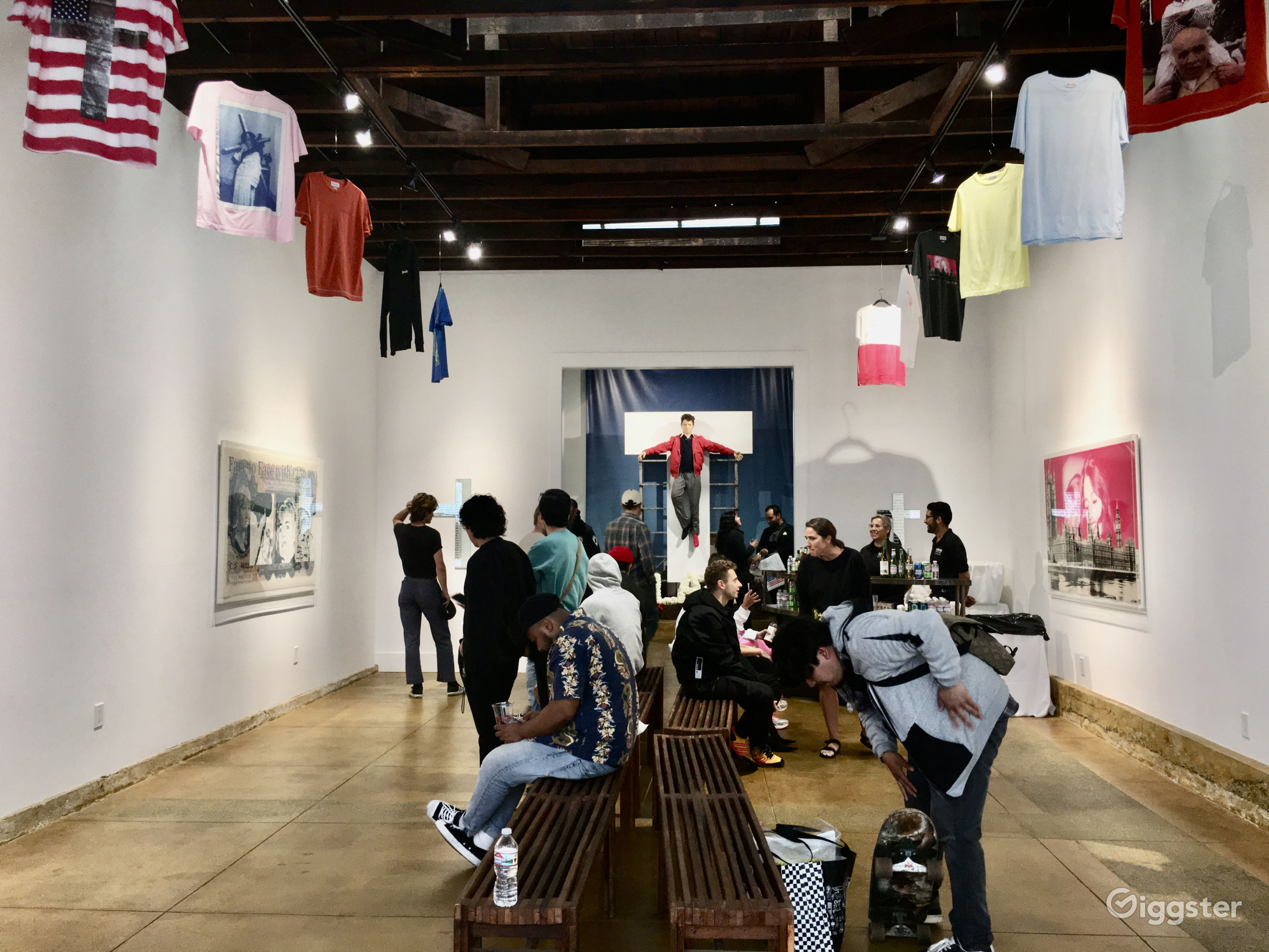 Beautiful Pop-up Gallery or Retail Event Space | Rent this location on ...