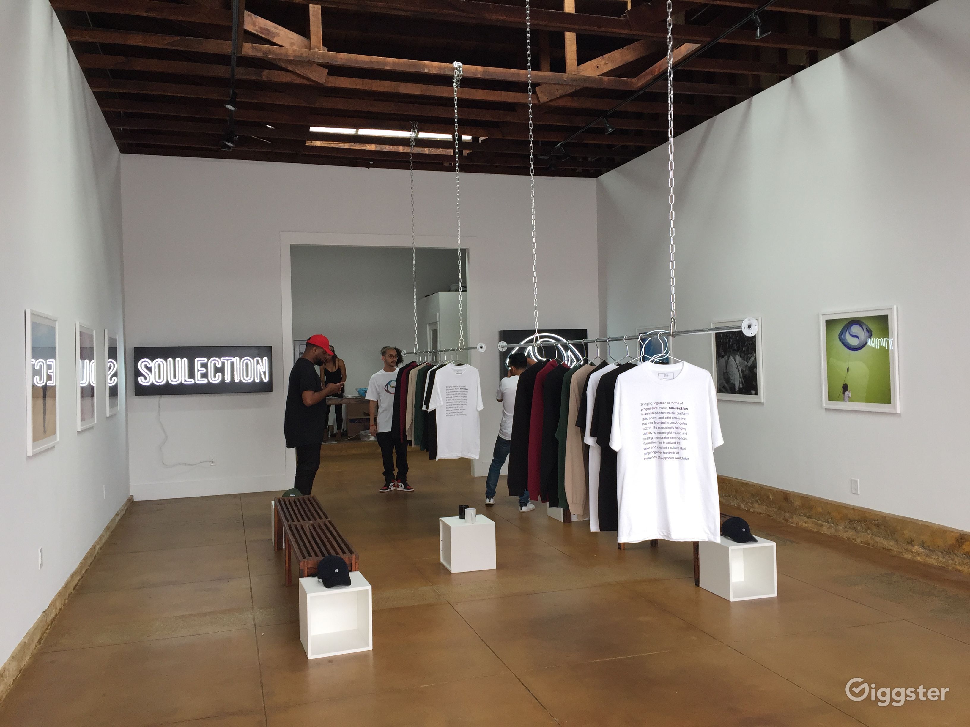 Beautiful Pop-up Gallery or Retail Event Space | Rent this location on ...